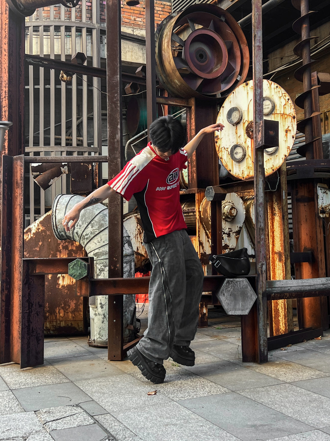 AW Spiky Head T-shirt – DAXUEN