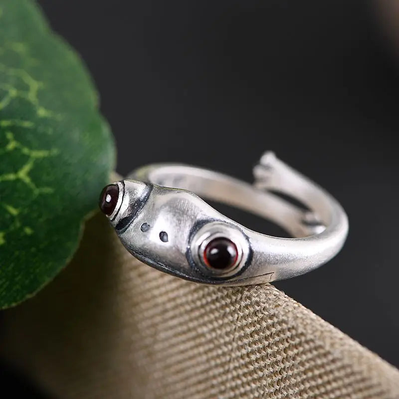 Y2K Red Eye Frog Silver Ring – DAXUEN