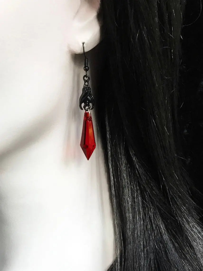 Gothic Black Bat Red Teardrop Earrings – DAXUEN